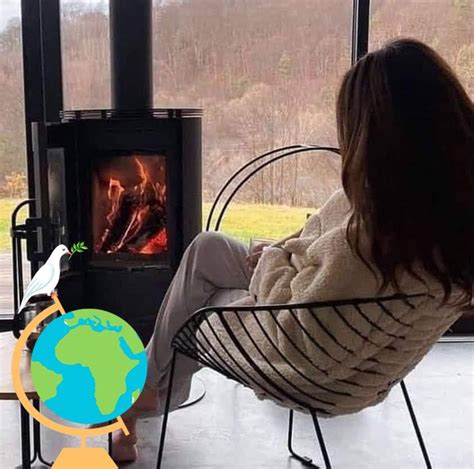 Kfc რომელი სოუსი უხდება ხრაშუნა ფრთებს ყველაზე მეტად 🤤 Facebook