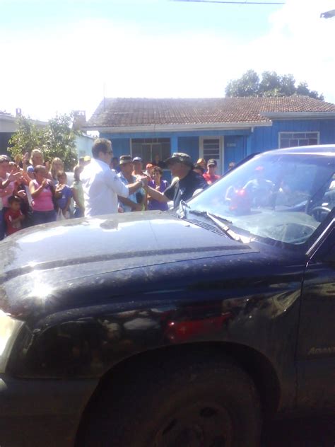 Olho Aberto Paraná Delegado Bradock É Aclamado Pelo Povo De