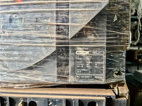 Schneider Air Circuit Breaker At ₹ 65000 Piece Schneider Acb In Bhavnagar Id 2853368428212