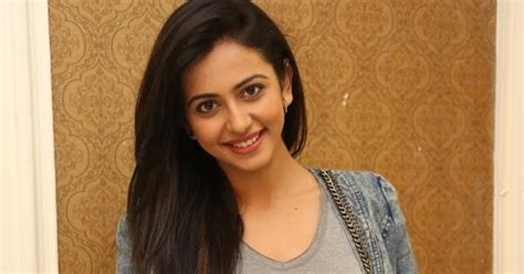 Celebrity Pics Rakul Preet Singh Boobs In Jeans