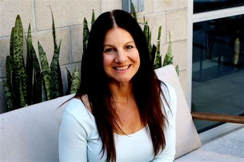 Holistic Nutritionist Helps Women With Period Issues Kelly Forness
