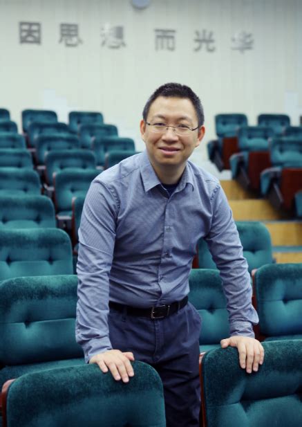 翁翕教授荣获第五届“张培刚发展经济学青年学者奖” Emba学位项目 北大光华管理学院