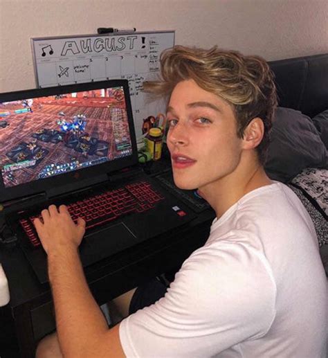 더쿠 남자 피지컬의 중요성 