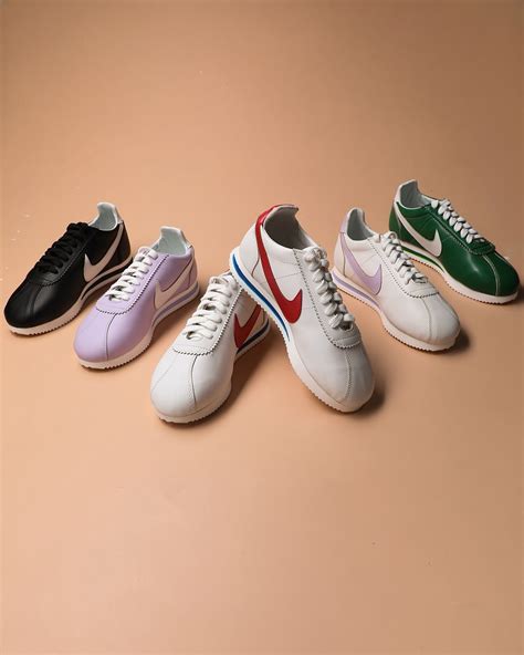 فروشگاه هاتلی محصولات کتونی نایک کورتز بندیپارت 2