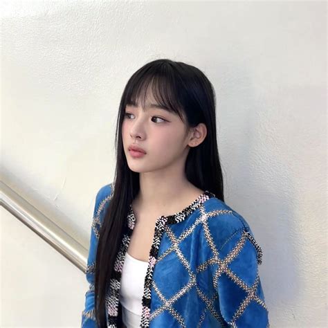 [잡담] 민지 앞머리 자주 해야될듯 인스티즈 Instiz 연예 카테고리