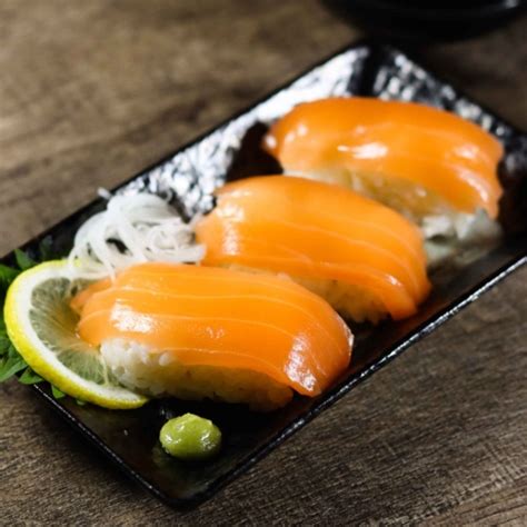 鮭魚生魚片 植物肉的美食專家 松珍購物商城 最佳素食料理宅配推薦