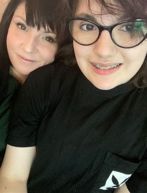 Sherry Mitchells Instagram Twitter And Facebook On Idcrawl