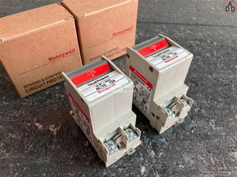 Circuit Protector Model Gcp 32a บริษัท เอดีดี เฟอร์เนส จำกัด