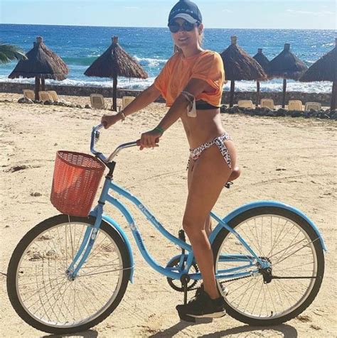 Grettell Valdez Perderá Parte De Un Dedo Para Evitar Cáncer