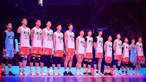 太帅了！张景胤一锤定音险摔倒，球迷沸腾，轰19分全场最高腾讯新闻