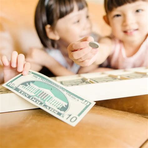 Melissa And Doug Classic Play Money Set Maziply Toys