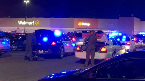 Six Shoppers Dead In Walmart Shooting The Australian