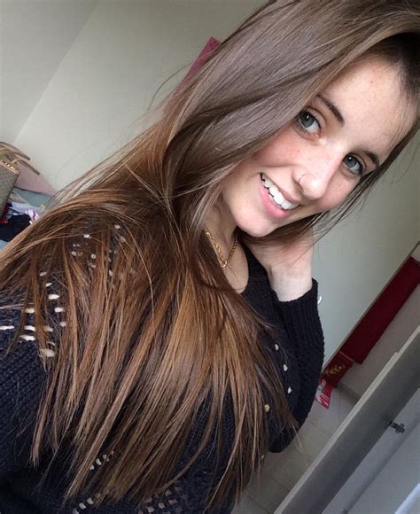 Novinha Gaucha Fazendo Fotos De Calcinha Santo Inferninho