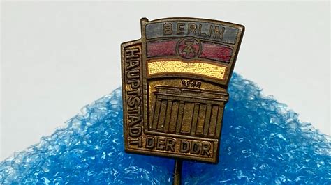 Odznak Berlin Hauptstadt Der Ddr Berlín Hlavní Město Ndr Aukro