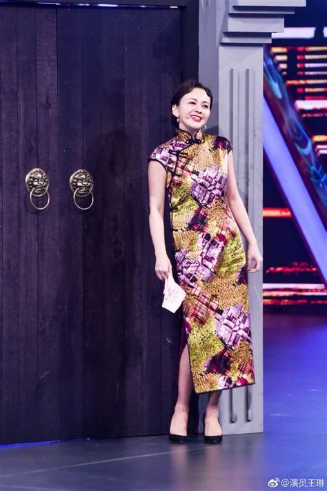 49岁 雪姨”王琳逆龄生长，网友：还只是个小姐姐！身材