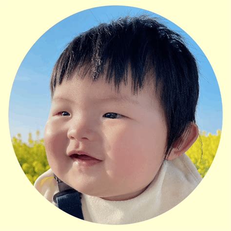 네이버 인플루언서 율이야기의 홈