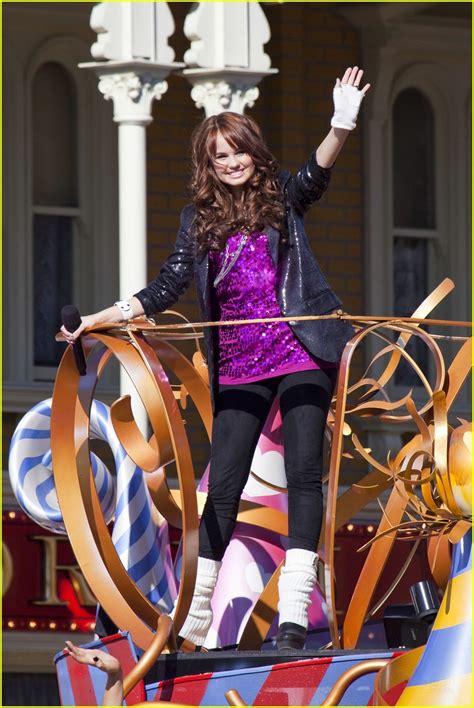 Debby Ryan More Christmas Parade Pics Photo 396196 Photo
