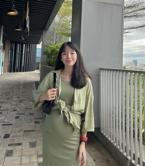 បើអត់ថតមួយជំហរខ្លួន មើលអត់ដឹងថា លីកា មានទម្ងន់ទេ បើឃ្យូតយ៉ាងហ្នឹង Khmerload Cambodia Latest News