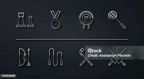 화살통 테니스 라켓 아이스 하키 스틱 줄넘기 메달 펜싱 및 대상 스포츠 아이콘에 라인 체스 활과 화살을 설정합니다 벡터 건강한 생활방식에 대한 스톡 벡터 아트 및 기타