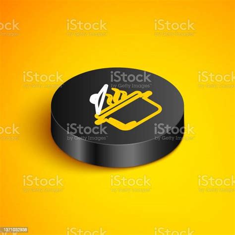 노란색 배경에 격리 된 등색 선 조리 냄비 아이콘 끓이거나 음식 기호를 스튜 검은 색 원 버튼 벡터 3차원 형태에 대한 스톡 벡터 아트 및 기타 이미지 Istock