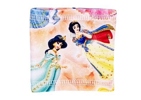 Armband For Diabetic Sensors Omnipod Dexcom Cgms And Neulasta® Peach Princesses Pouch For All