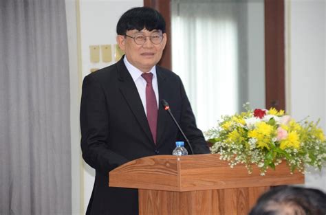 ໜັງສືພິມສຶກສາ ໜັງສືພິມສຶກສາ ວິທະຍາສາດ ແລະ ກິລາ ອອນລາຍ