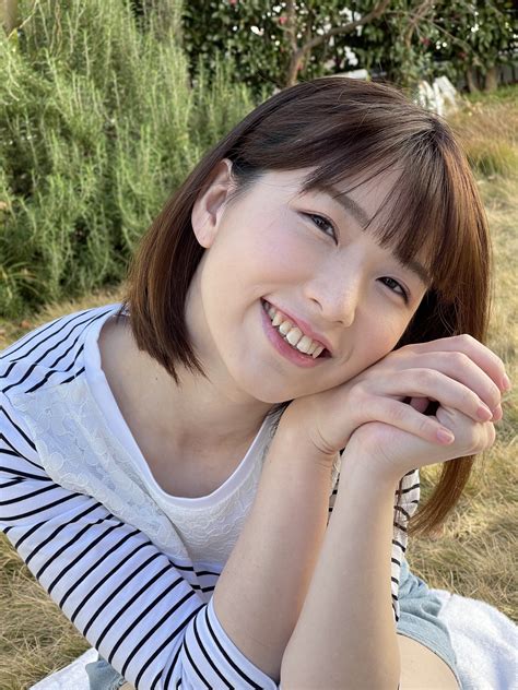 Mai Kagari 花狩まい