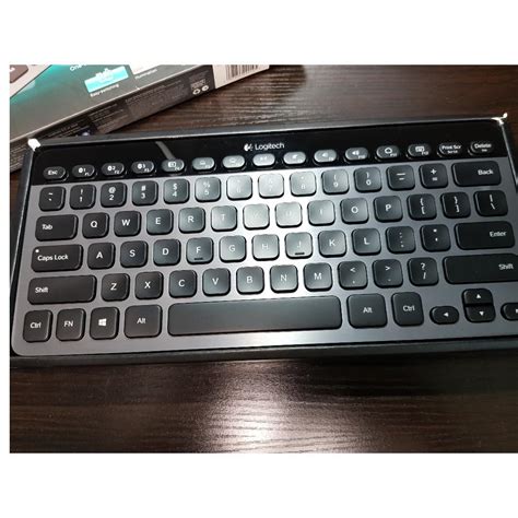 Logitech K810 Bluetooth Illuminated Keyboard Computers And Tech Parts