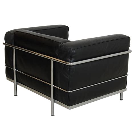 Lc 3 Lounge Chair In Black Leather By Le Corbusier For Cassina 2000s For Sale At Pamono