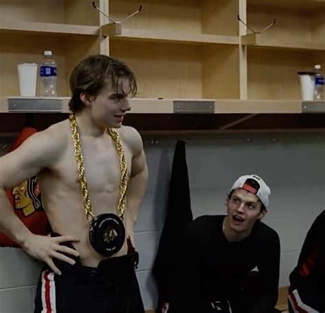 Best 12 Adult Model Continues Her Pursuit Of Connor Bedard On Tiktok