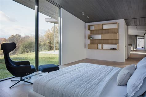 Charred Wood Clads Connecticut Home For Gallerists By Desai Chia