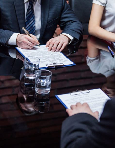 Measuring Compliance Program Effectiveness Metrics And Kpis Riddle