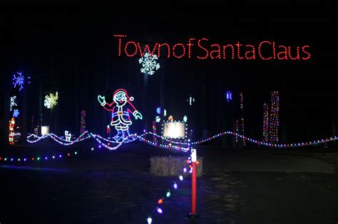 21 Drive Through Christmas Lights Displays That Are Worth A Road Trip