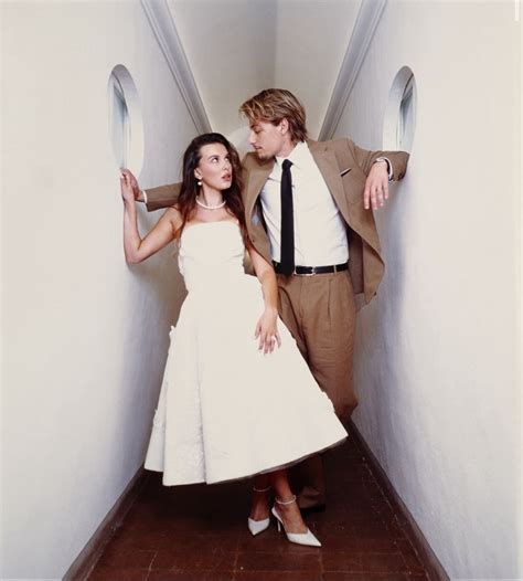 Милли Бобби Браун показала первые снимки с Джейком Бон Джови после их свадьбы