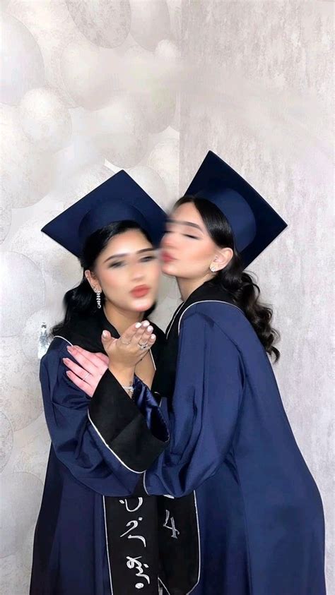 Stepmom Tells Teen Not To Invite His Mom To His Graduation He Tells