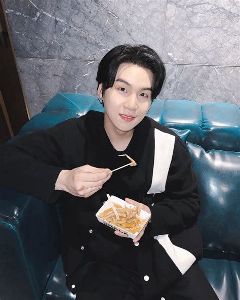 [정보 소식] 방탄 슈가 인스타 인스티즈 Instiz 연예 카테고리