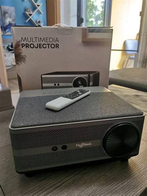 Проектор Thundeal Td98 FHD 4K гр. Стара Загора Македонски • OLX.bg