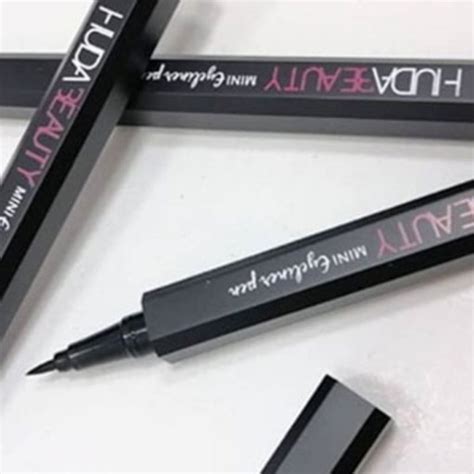 خط چشم ماژیکی هدی بیوتی آرایشی ملکه