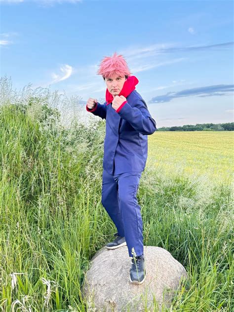 Yuji Itadori Cosplay By Rasendori Todo Jjk Cosplay
