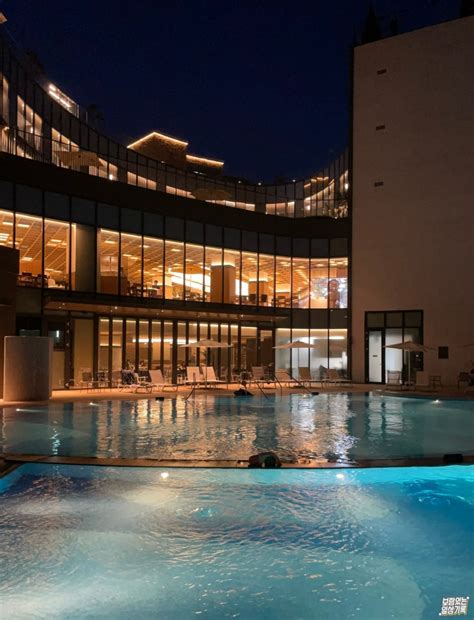 서울 호캉스 파라스파라 호텔and리조트 솔직한 이용후기 팀버스위트수영장우디플레이트 조식서울4인호텔숙소 가격 네이버 블로그