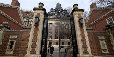 Who Is Paying For Antisemitism At Harvard Wsj