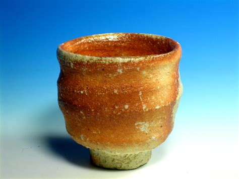 信楽ぐい呑｜作家名：古谷 道生｜文錦堂 文錦堂