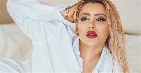 سایت شرط بندی نازنین همدانی پور Renfejarsite