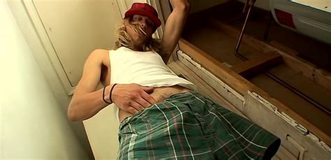 Horny Surfer Punk Beats Off Damien Porno Movies Watch Porn Online Free Sex Videos