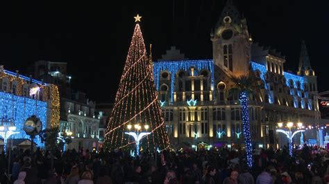 ბათუმის მთავარი ნაძვის ხე საზეიმოდ აენთო Adjara Tv