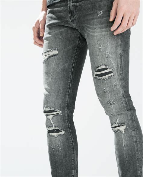 What To Wear With Grey Ripped Jeans At Anna Bracey Blog