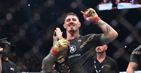 Ufc 잠정타이틀 방어 아스피날 존 존스가 헤비급 챔피언이지만 최강자는 바로 나