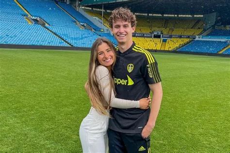 Leeds New Hero Brenden Aaronson Is Dating Gorgeous College Football