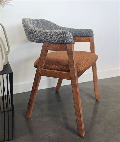 A Sofia Oz Design Oz Design