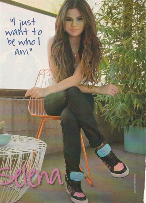 Selena Gomez Teen Magazine Pinup I Just Want To Be Who I Am Teen